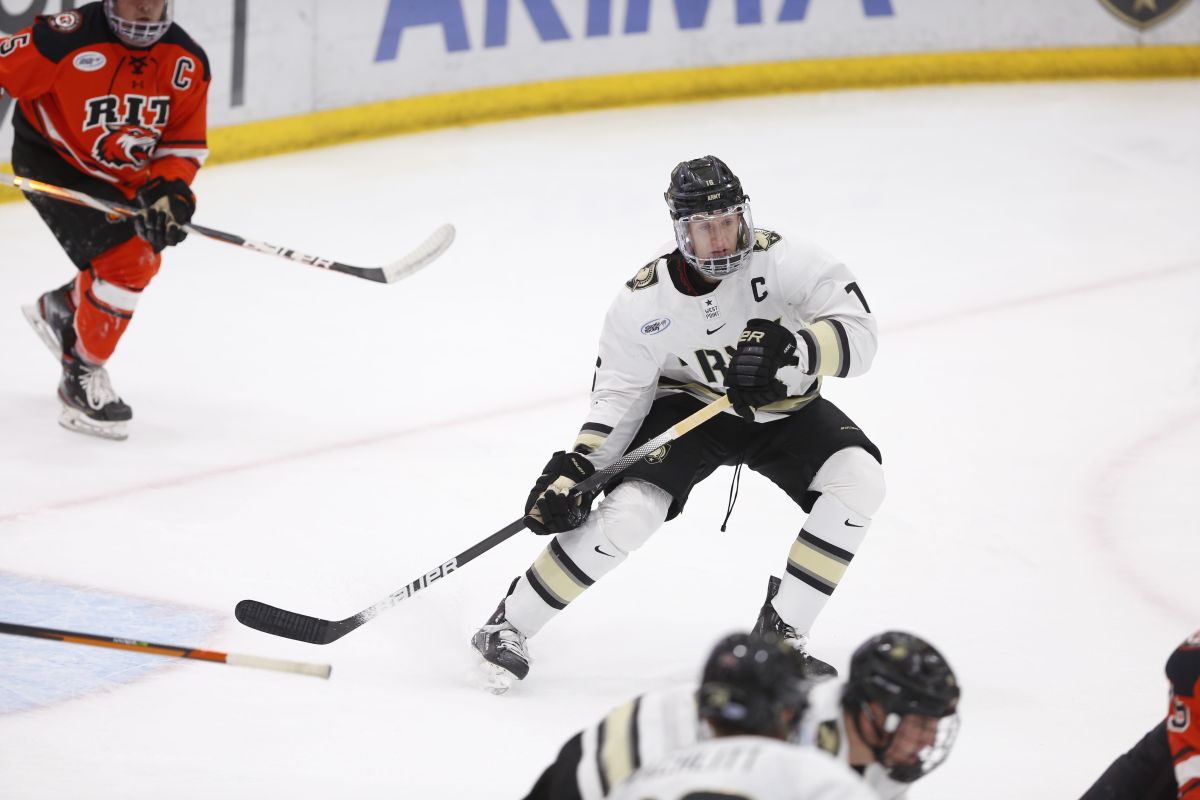 The Riley Bowl: A big rivalry not talked about enough in College Hockey ...